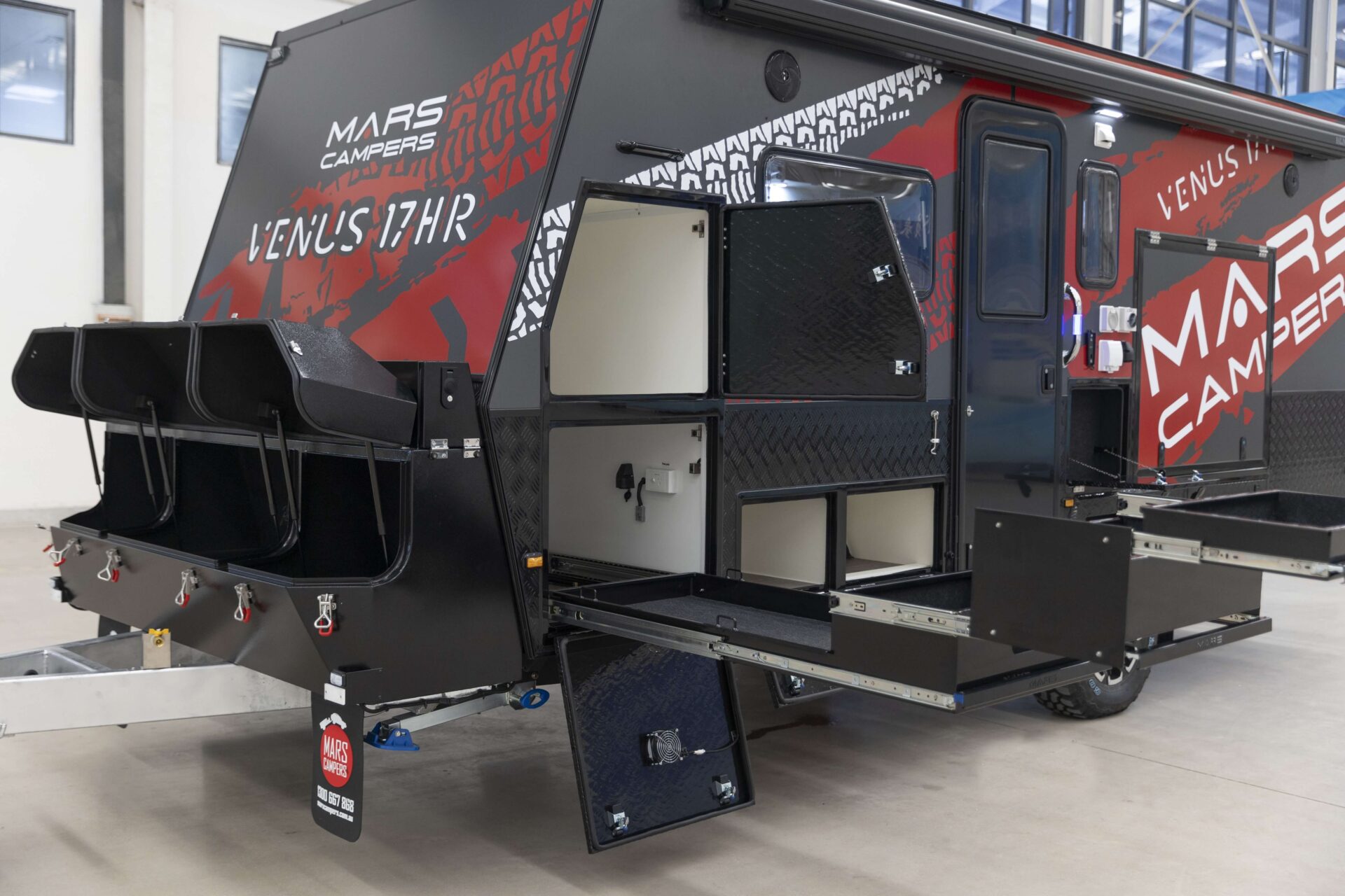 17 ft. Family Off-Road Caravan (2 Adults, 2 Kids) Venus 17HR