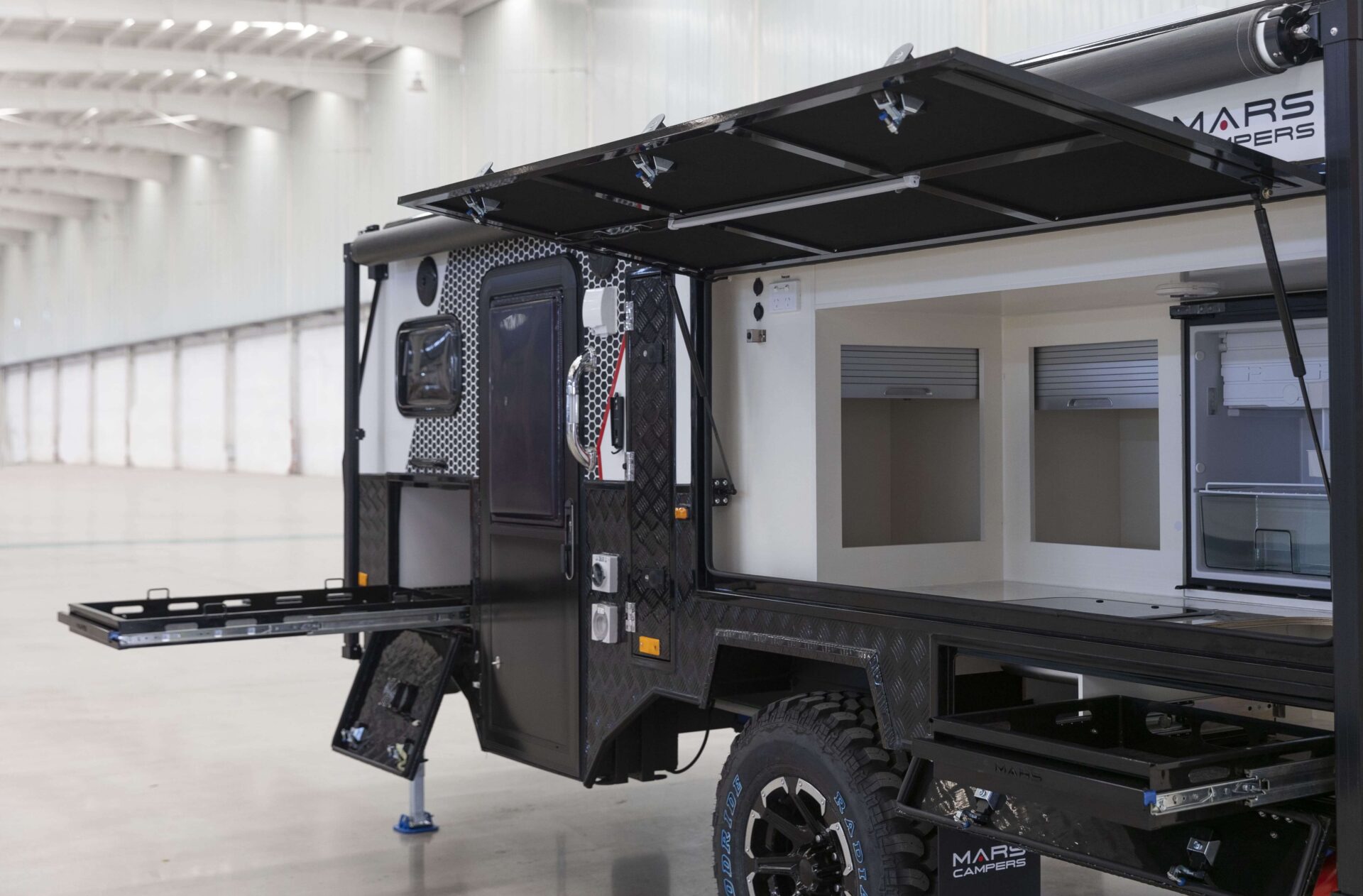 Ranger X Family MK II Hybrid Caravan | Mars Campers