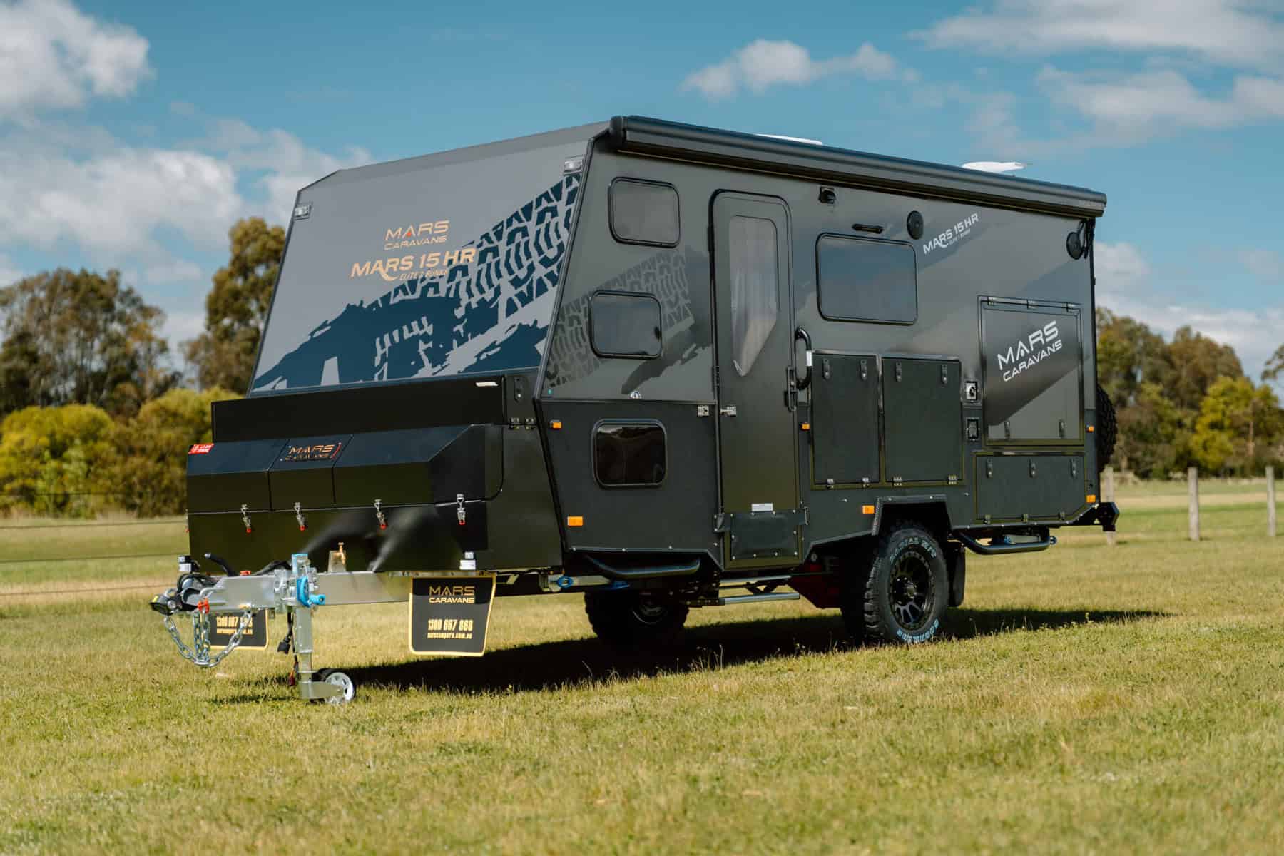 15ft. Family Off Road Caravan w/ Triple Bunks | Mars 15 Elite Triple ...